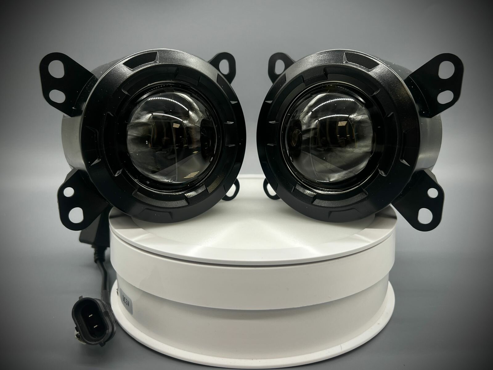 LED противотуманные фары 24V - DAF XF105 / BI-LED противотуманки ДАФ 105