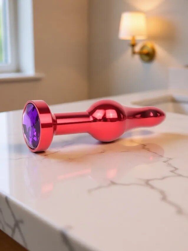 Anal Jewelry Plug Анальная втулка с кристаллом 10.3 см, красный/фиолетовый