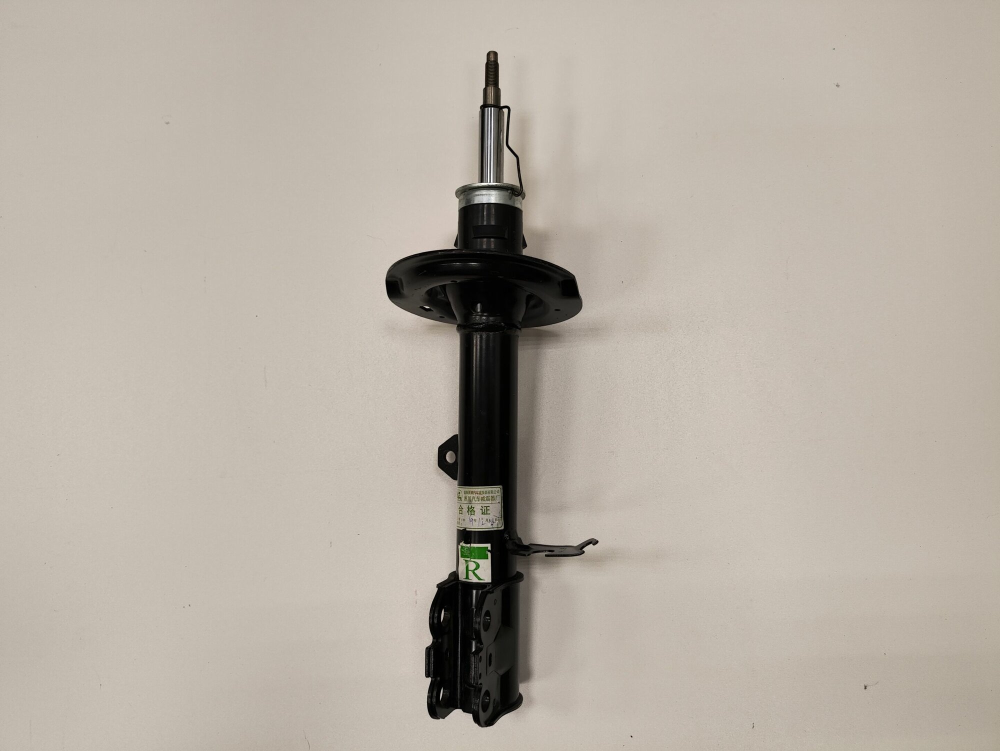 Амортизатор передний правый Chery Tiggo 4 (2017-2019) [1.5 16V 6MT внедорожник Turbo] J682905020