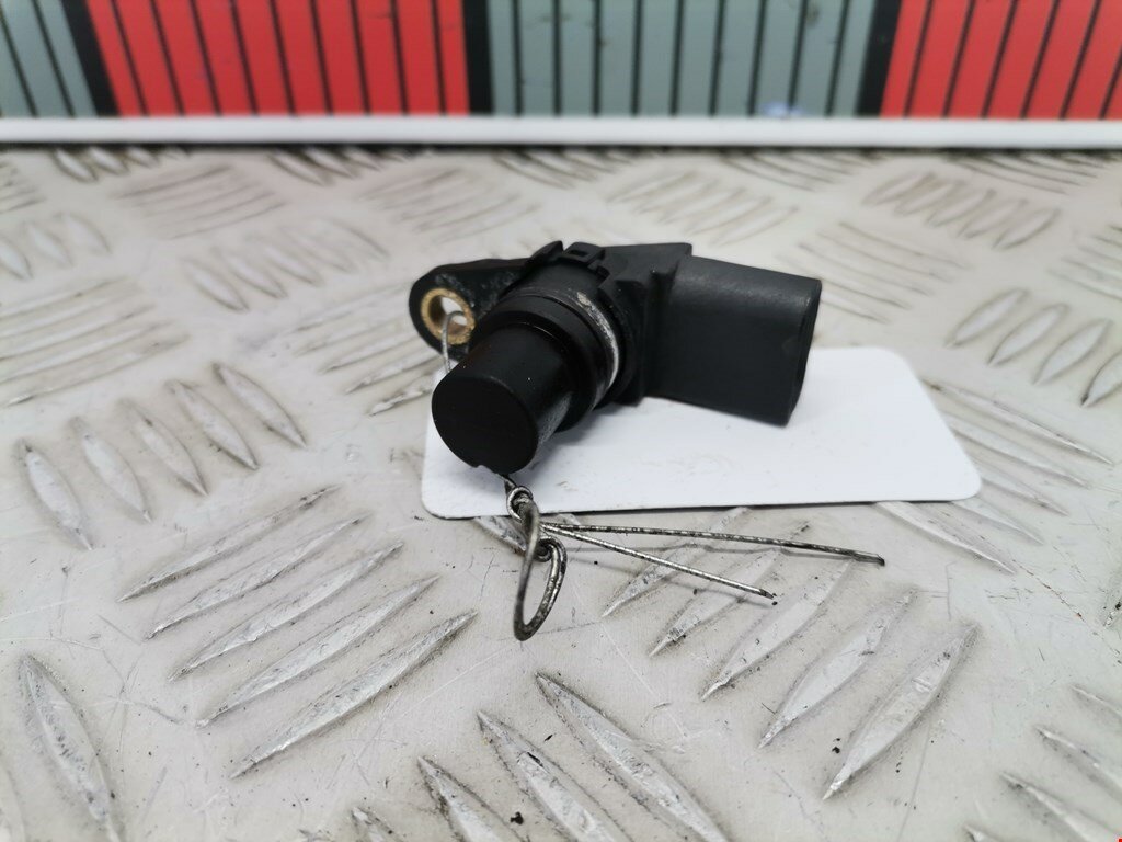 Датчик распредвала Volkswagen Golf 4 030907601E арт. 2155473