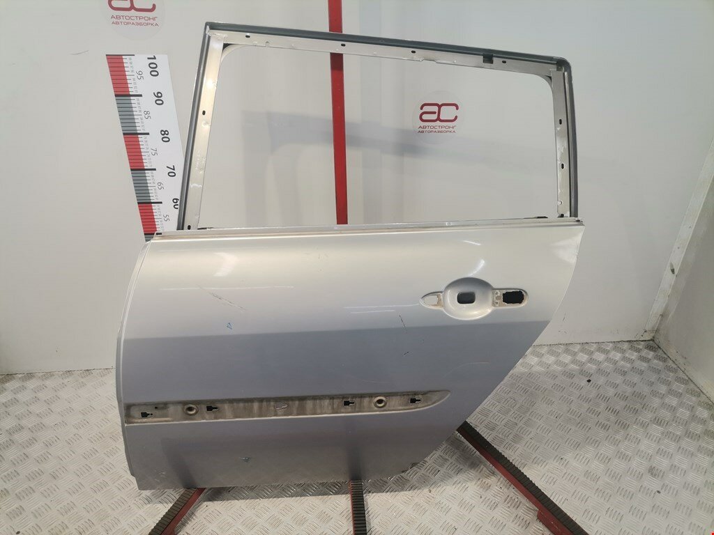 Дверь задняя левая Renault Megane 2 7751475034 арт. 2138724