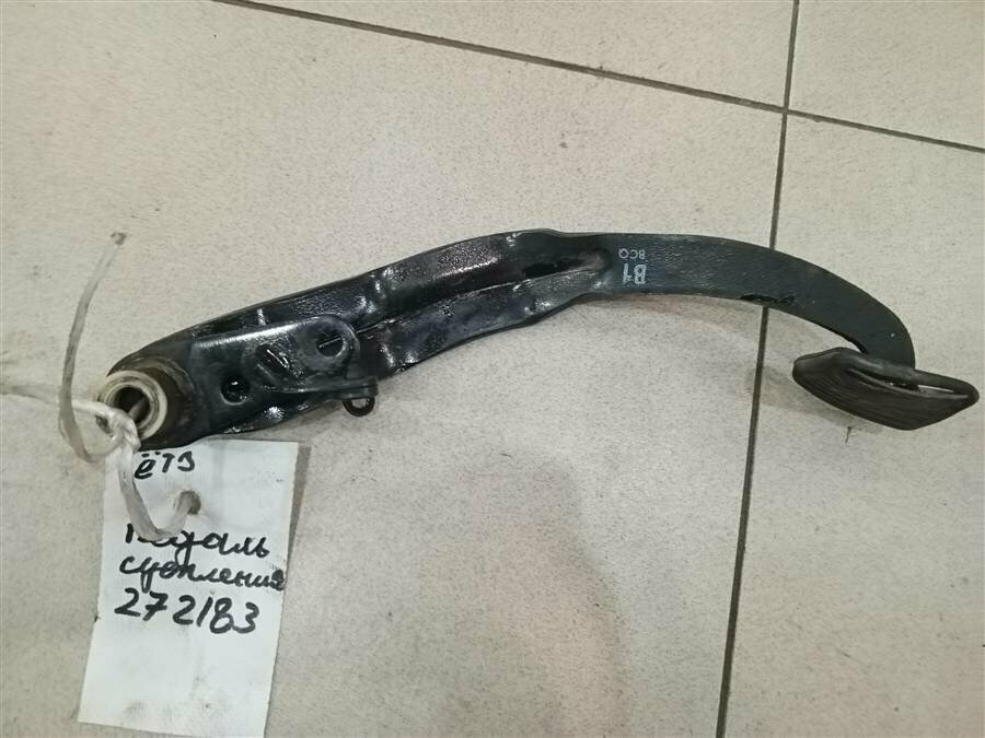 Педаль сцепления от Hyundai Getz 2002-2010