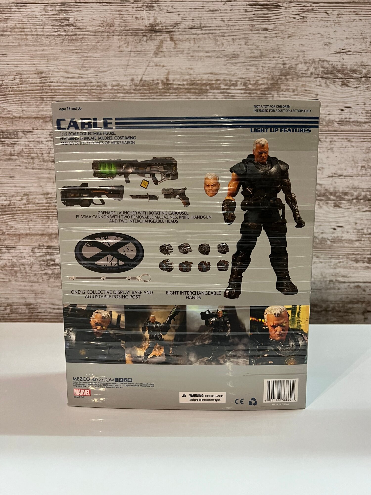 Фигурка Кейбл Cable от Mezco — фото 1