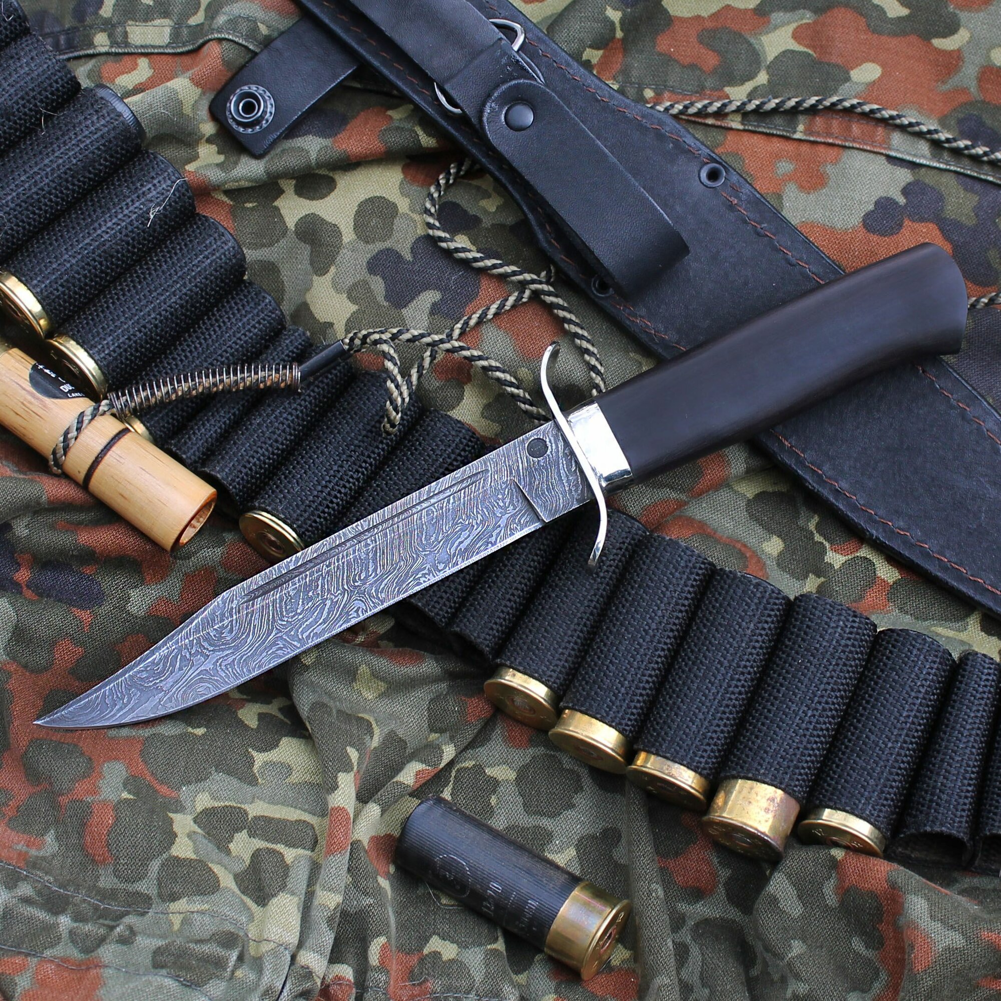 Нож разведчика НР-40 классический из дамасской стали, гарда мельхиор