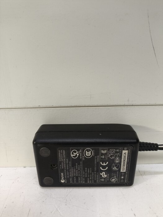 Адаптер питания AC/DC ANAM AP1211-UV DC 15V /800mA