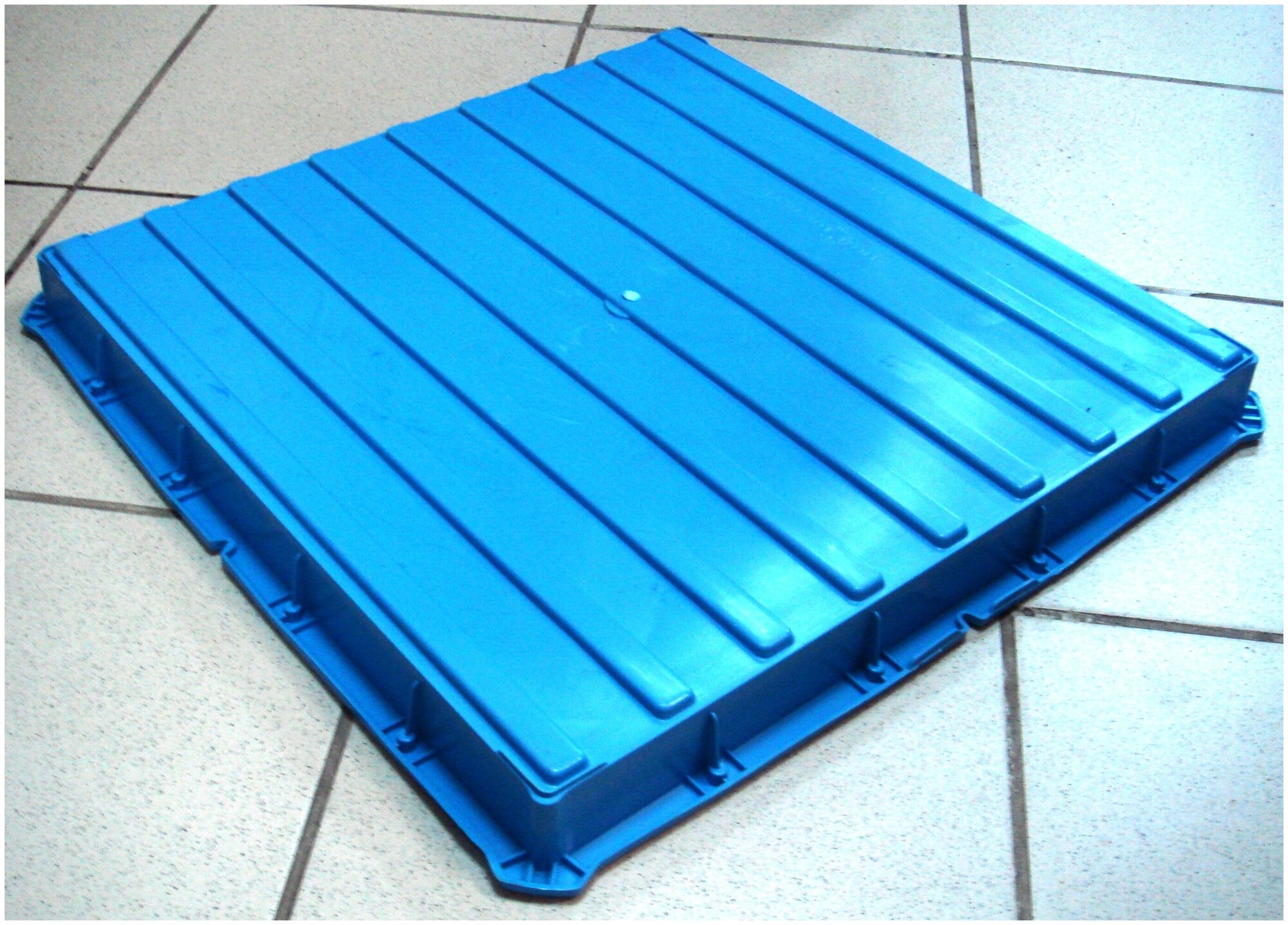 Форма для плитки Камелот НН "Продольные рифы", пластик, 500х500х50 мм, 4 шт