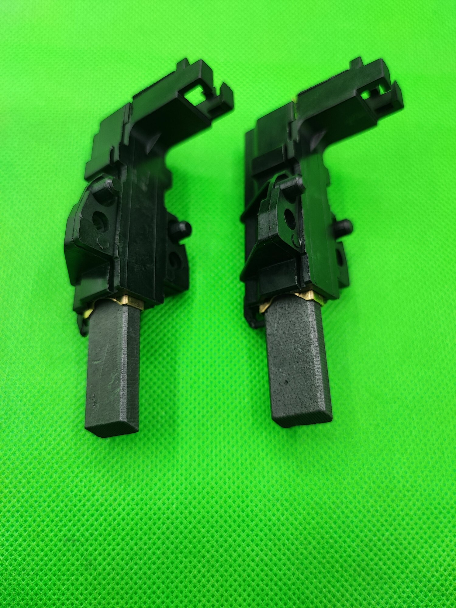 Щетки двигателя в корпусе для стиральной машины комплект 2 штуки