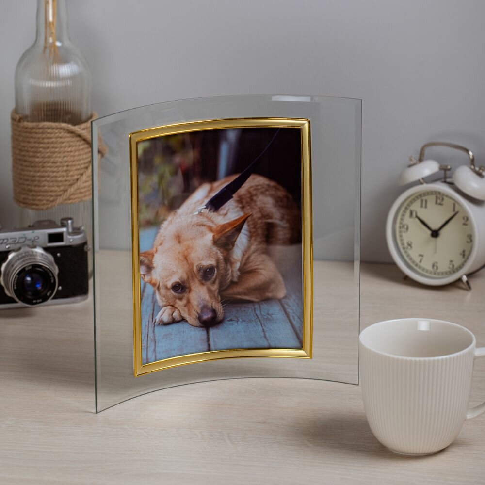 Рамка для фото стеклянная вертикальная выгнутая 15х20 , семейная , детская / фоторамка