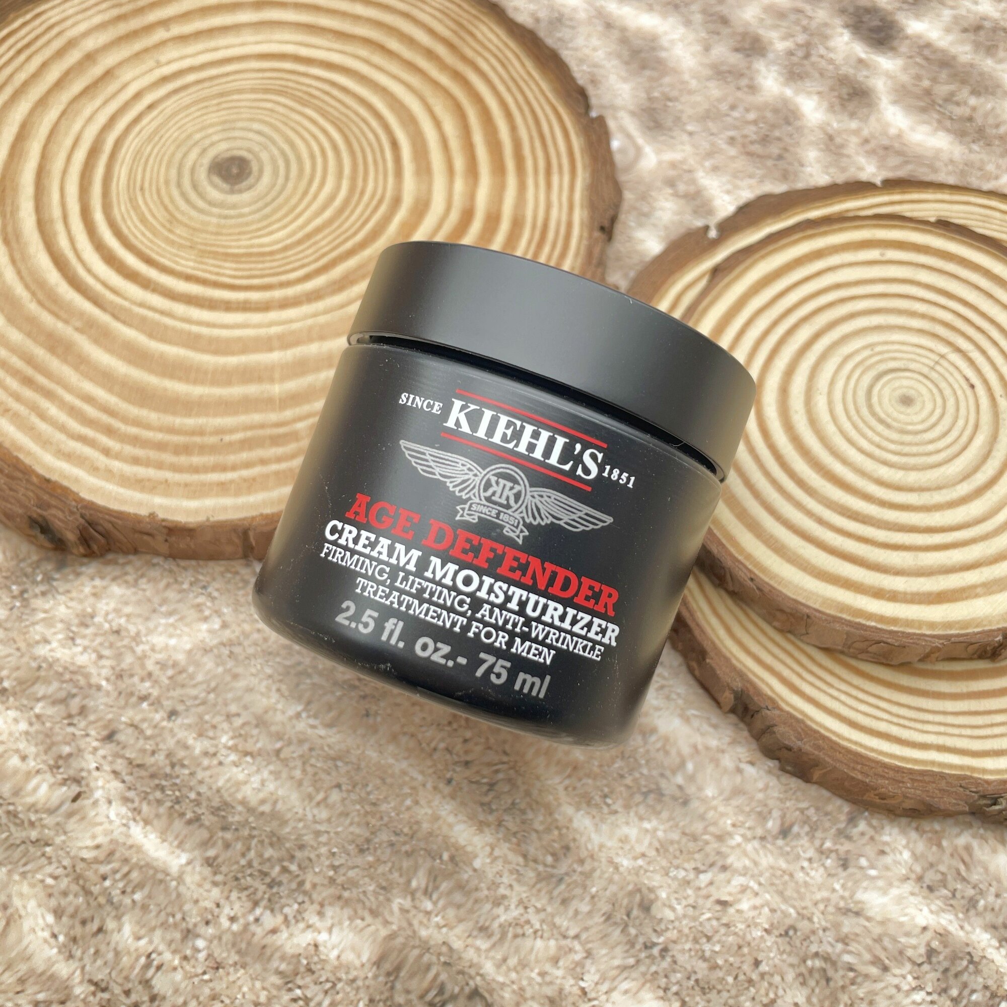 Крем для ухода за кожей