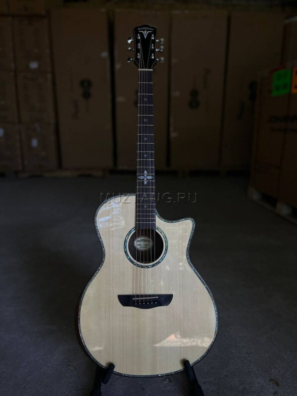 BULLFIGHTER D3A акустическая гитара, верхняя дека массив, цвет натуральный, чехол в комплекте