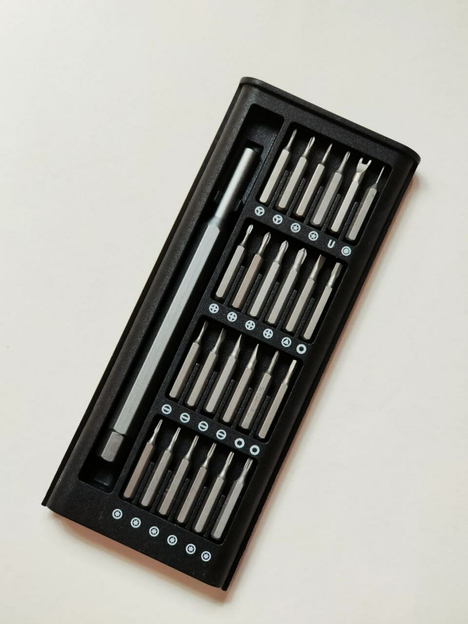 Набор отверток для точных работ 25 в 1, магнитные биты для ремонта телефонов, планшетов часов