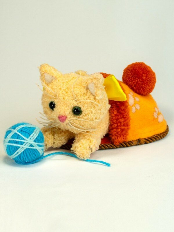 Набор для шитья Перловка #ПШ-1851 Котик в тапочке, 14.5 см