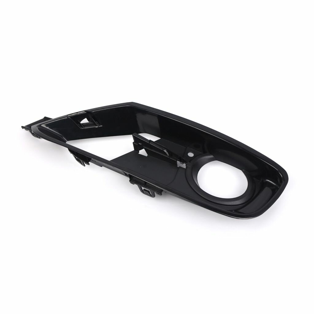 Фары противотуманные для BMW F30 12-17, левая сторона