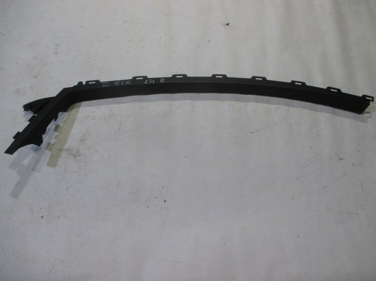 Облицовка двери передней левой внутренняя BM5120297ACW 07845 CV6Z17K709BA Форд Фокус 3 Хэтчбек