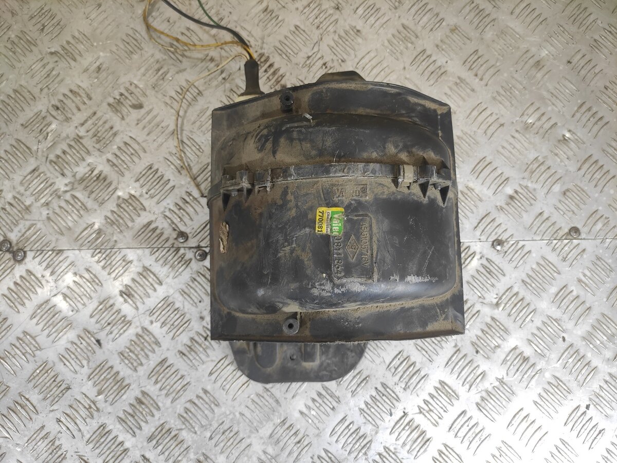 Моторчик отопителя RENAULT R19 1992 2002 7700811864