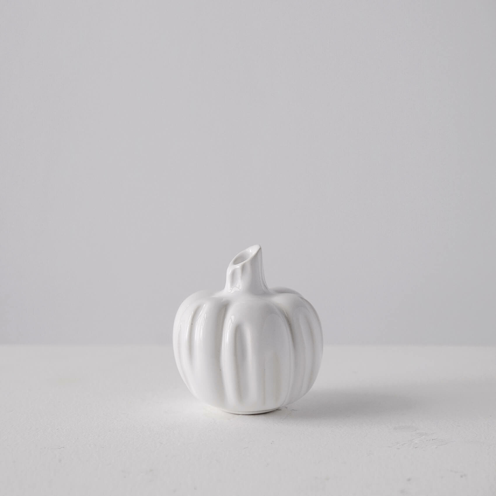Тыква белая керамическая малая, 6 см