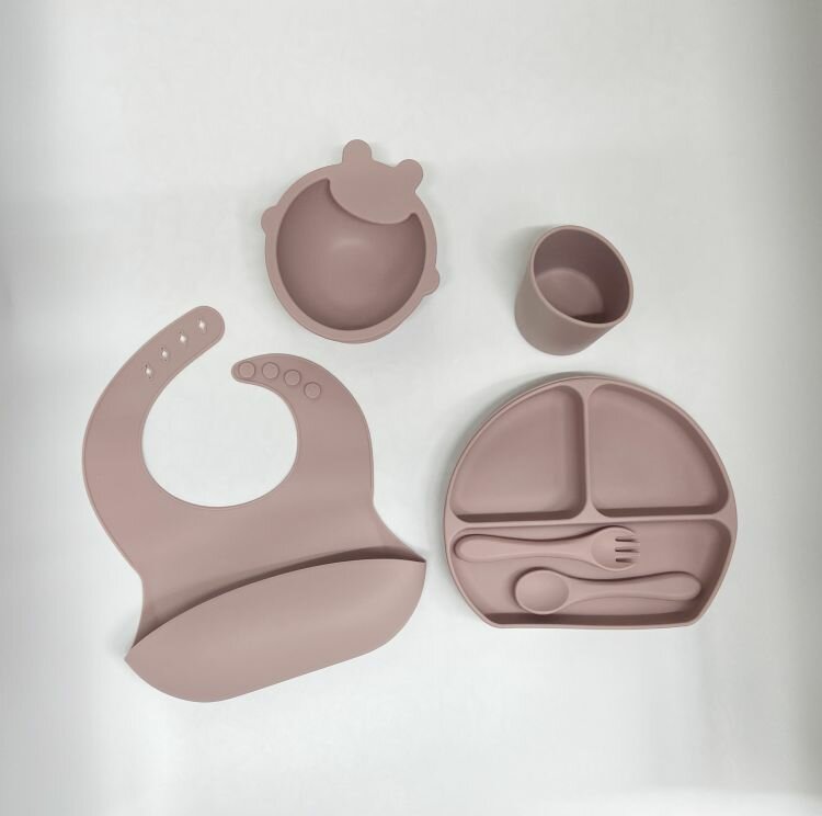 Набор детской посуды для кормления силиконовый розовый