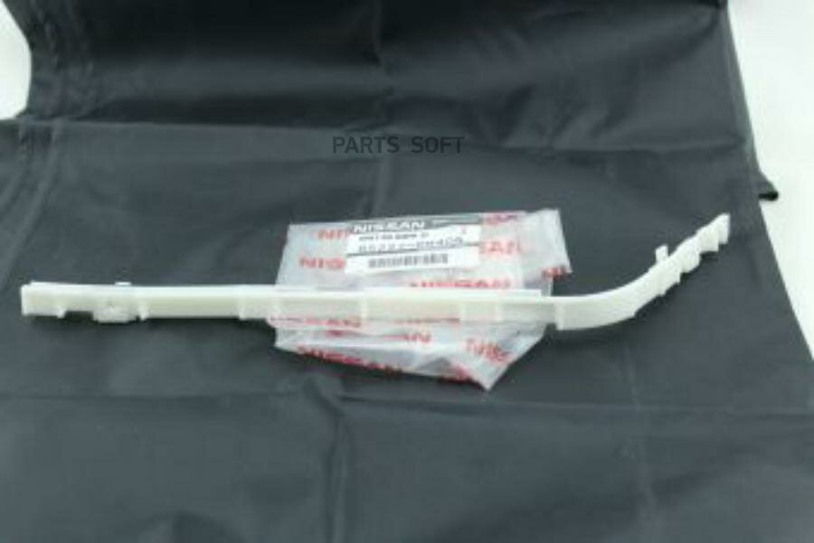 85227EM40A NISSAN кронштейн пластиковый
