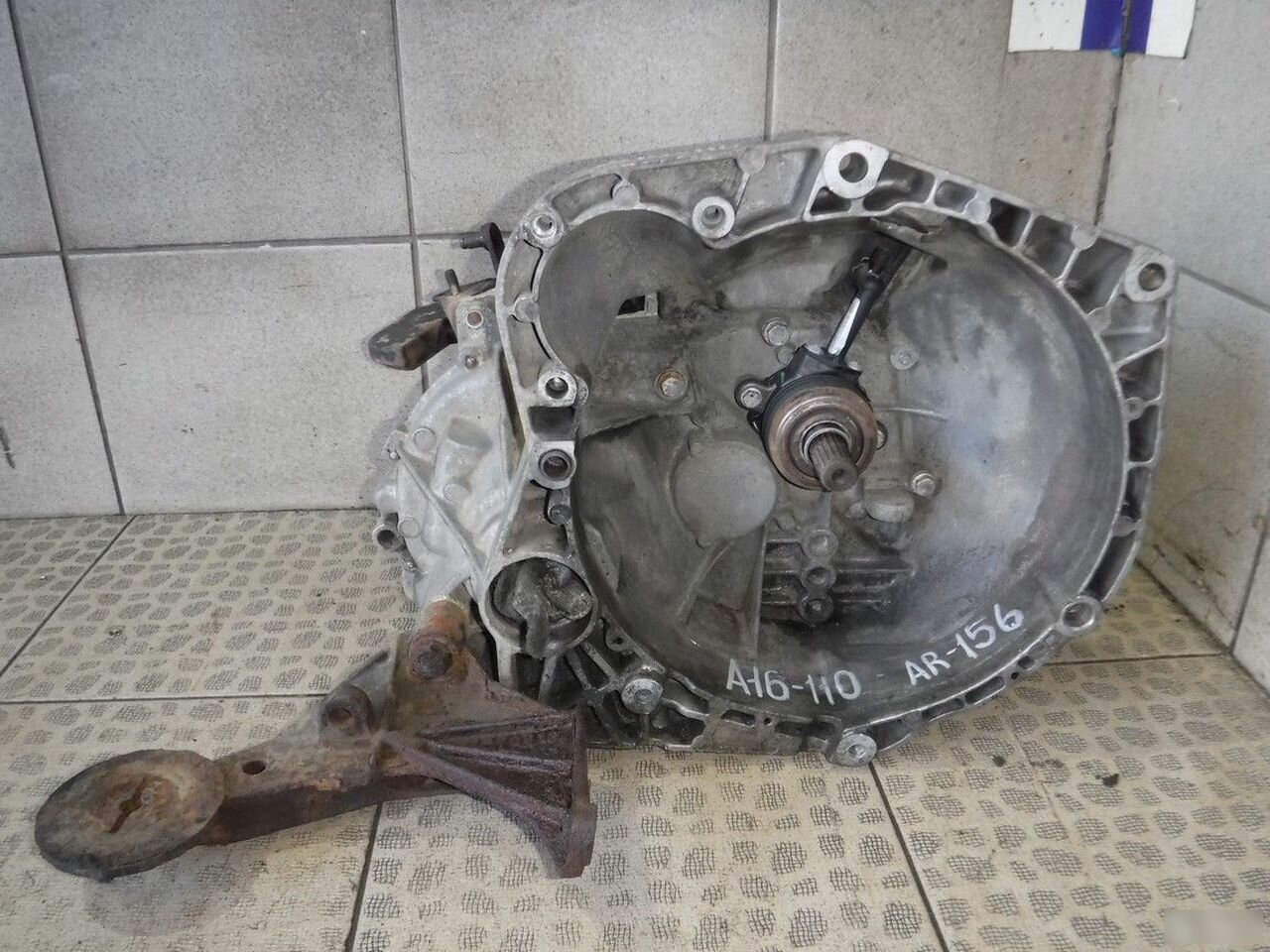 Механическая коробка передач Alfa Romeo 156 55180629
