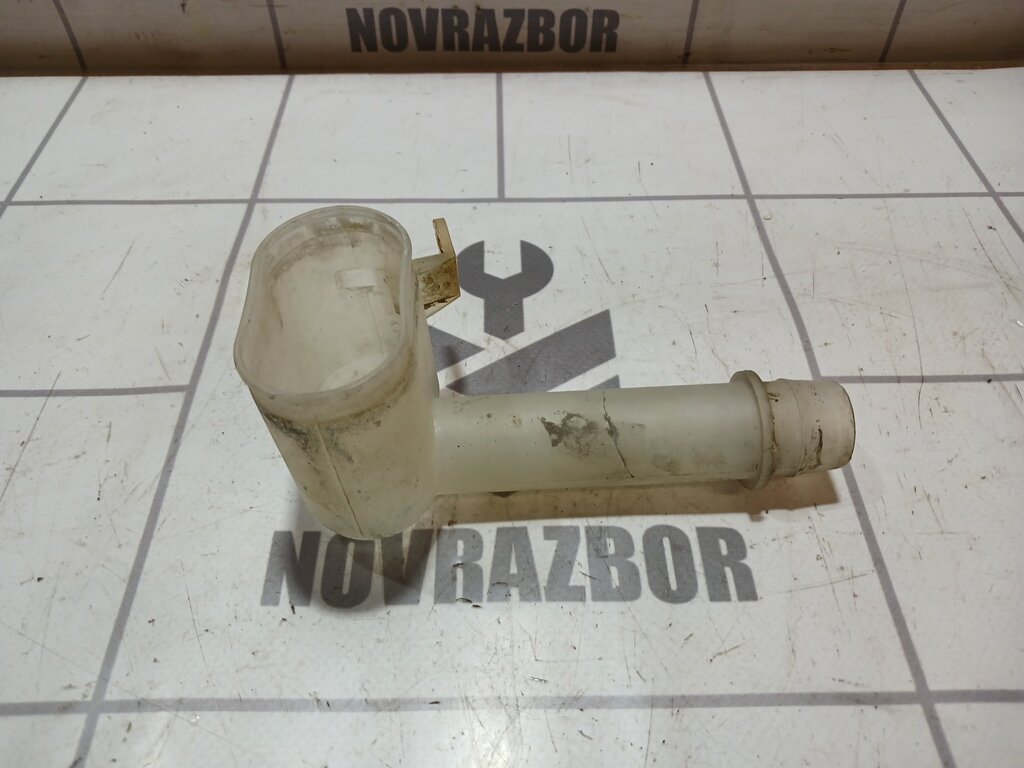 Горловина бачка омывателя Ford Focus 1 1998-2004