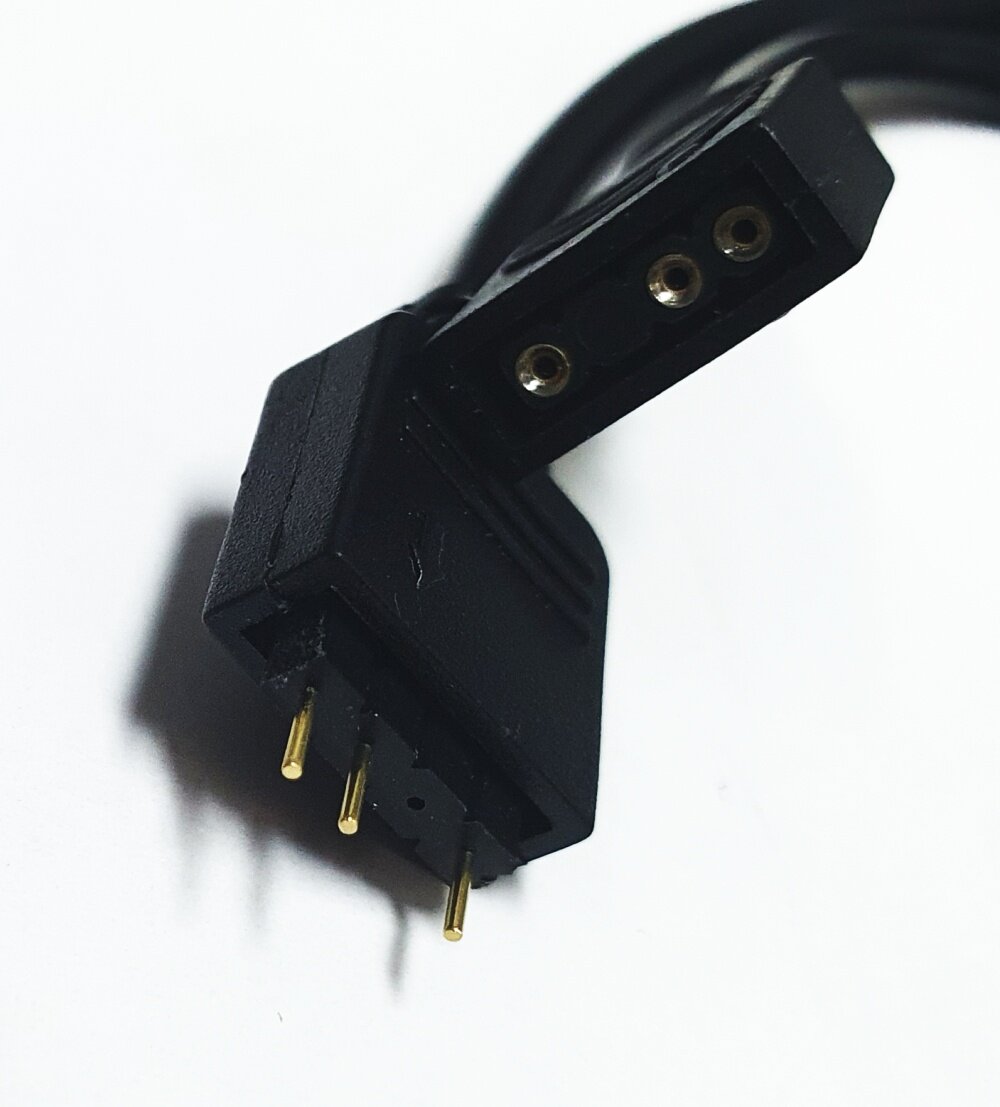 Удлинитель Generic ARGB LED 30 см 3-pin 5V для адресной подсветки MSI Aura Sync, удлинитель-соединитель — фото 1