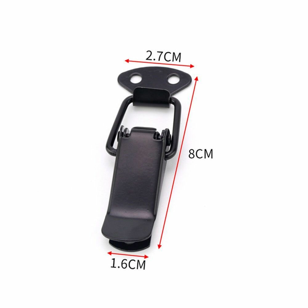 Крепеж капота автомобиля