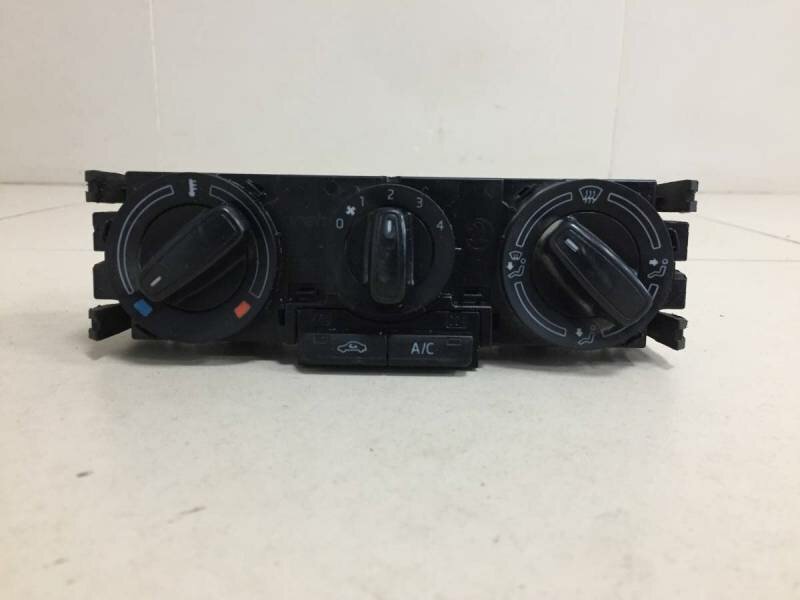 Блок управления отопителем Skoda Rapid 2012-2020 кат.номер: 5JA820045D