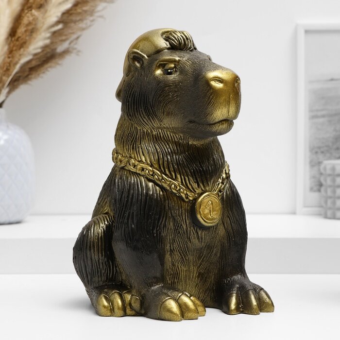 Копилка "Капибара в кепке" черный с золотом, 22см, 10386311