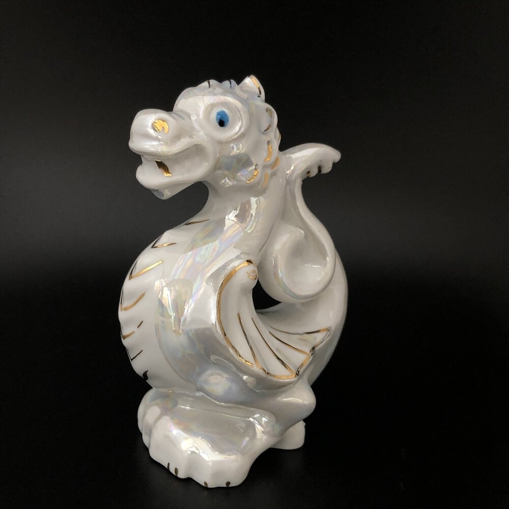 Статуэтка «Дракон», Вербилки, фарфор, СССР, 1970-е гг.