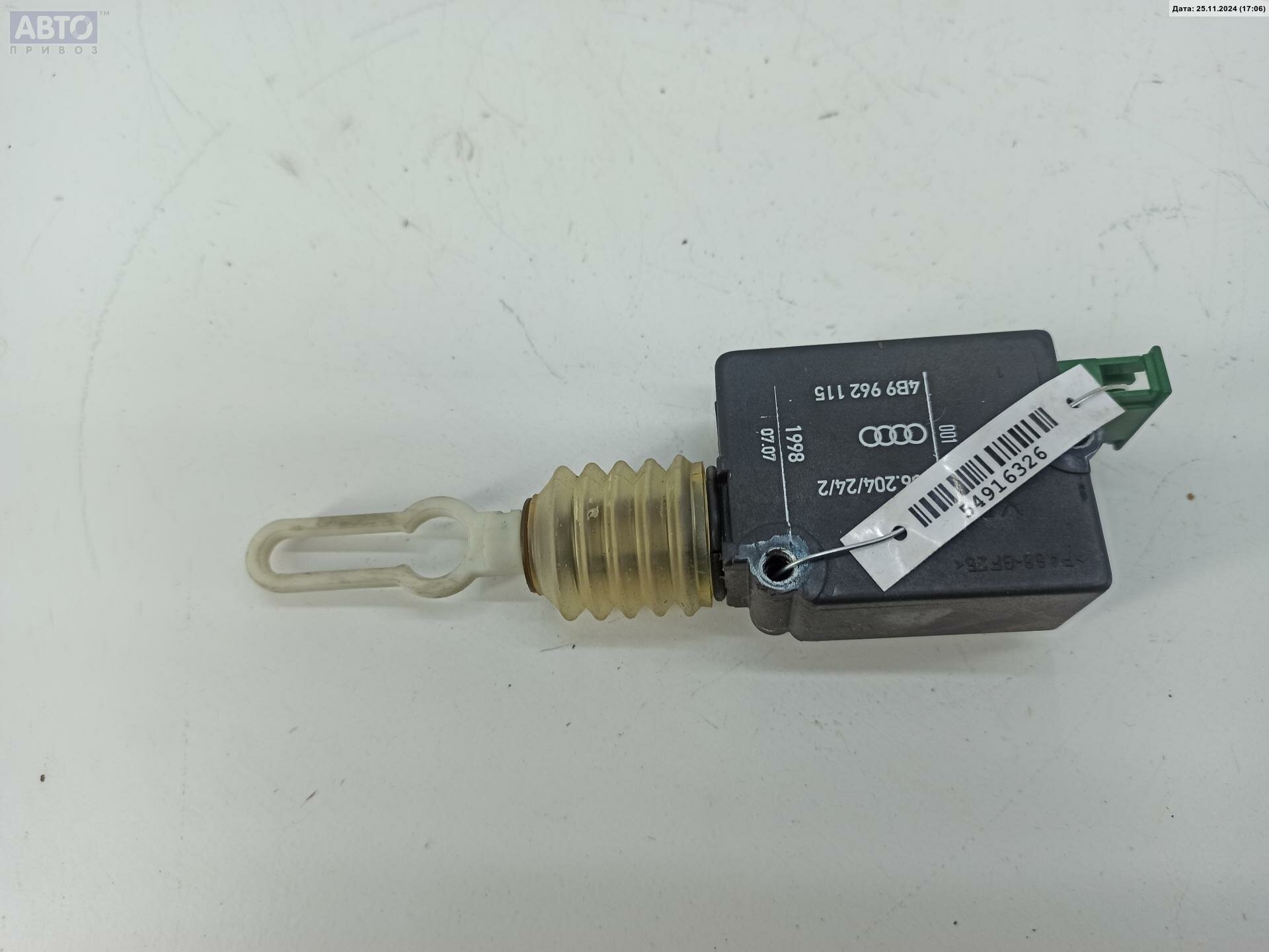 Активатор (привод) замка багажника Audi A6 C5 (1997-2005)