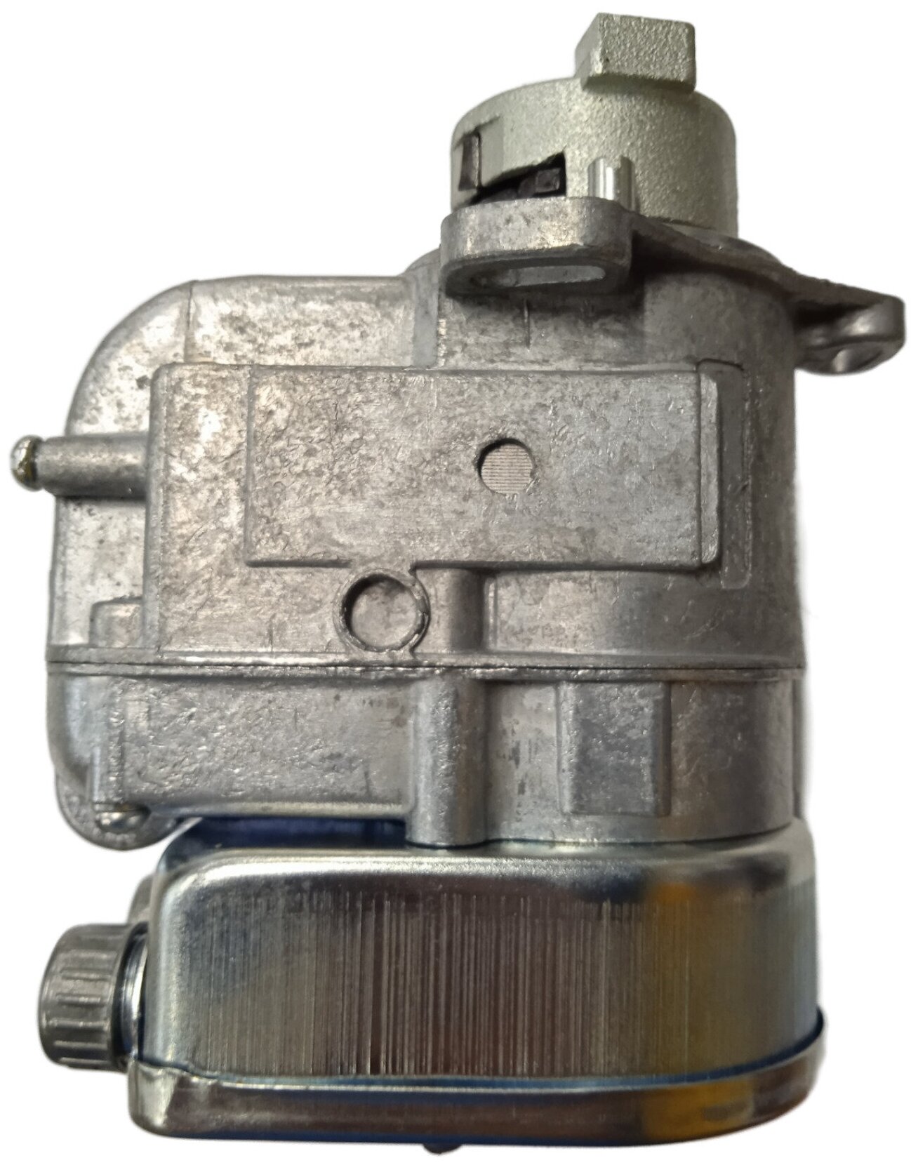 Магнето М149А1 двухискровое левого вращения с пусковым ускорителем