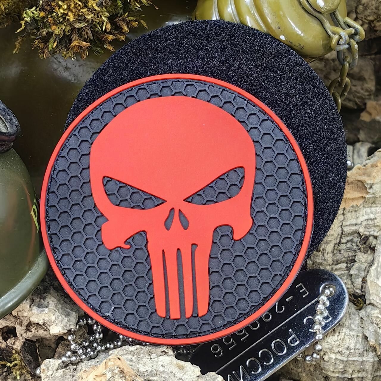 Нашивка-патч каратель 3D PVC D-7 черная — фото 1