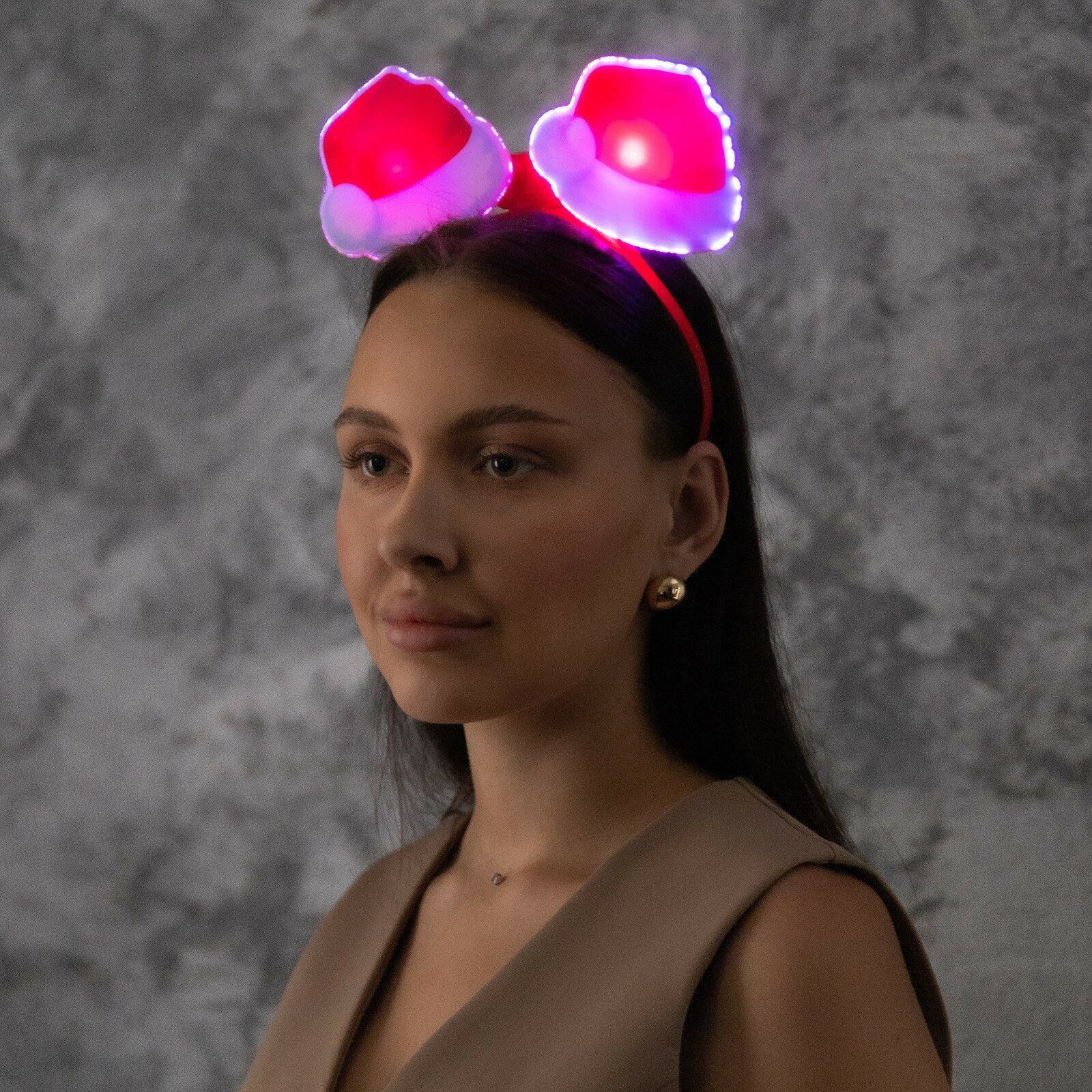 Ободок светодиодный "Колпак" 18x16x3 см, 2 LED, батарейки AG10x3 (в комплекте), мерцание, свечение мульти, 10610303