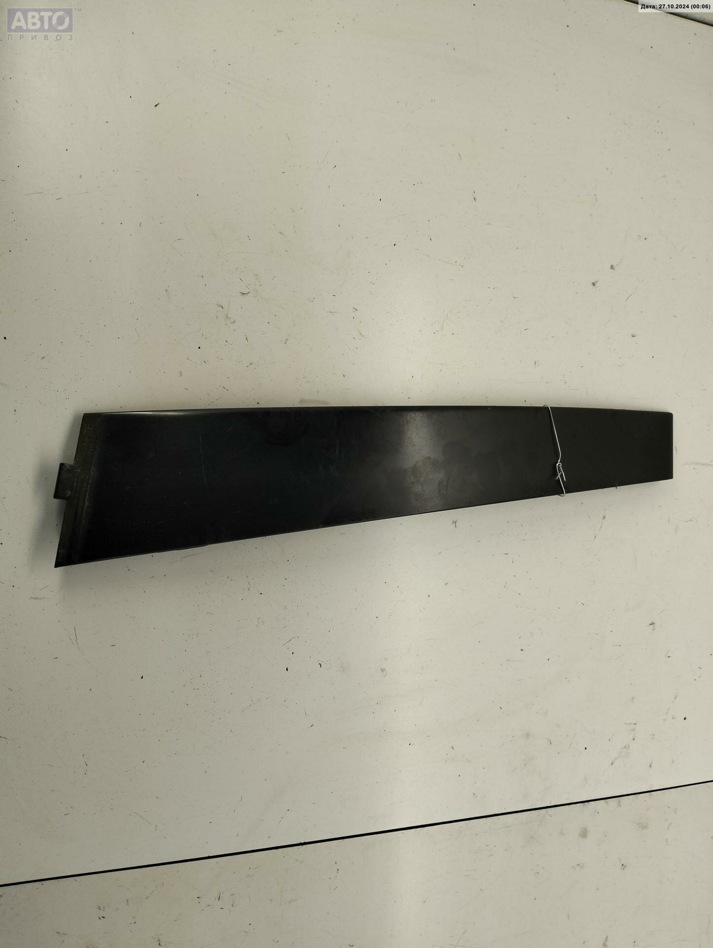 Накладка двери передней правой Volkswagen Passat B6