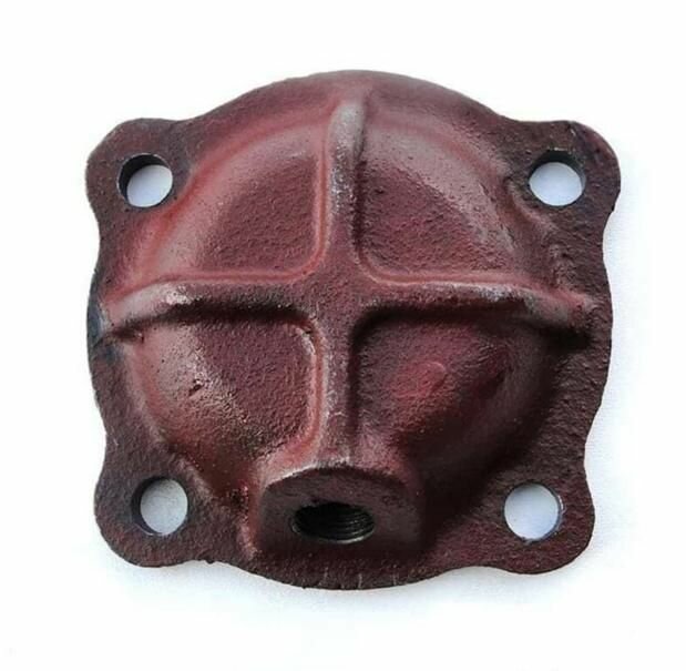 Крышка нижняя редуктора конечной передачи п. в. м. МТЗ-82