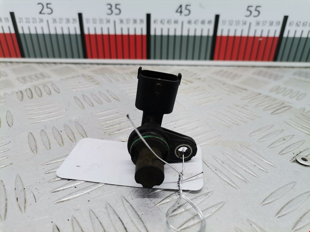 Датчик распредвала Opel Astra H 55352609 арт. 1976019