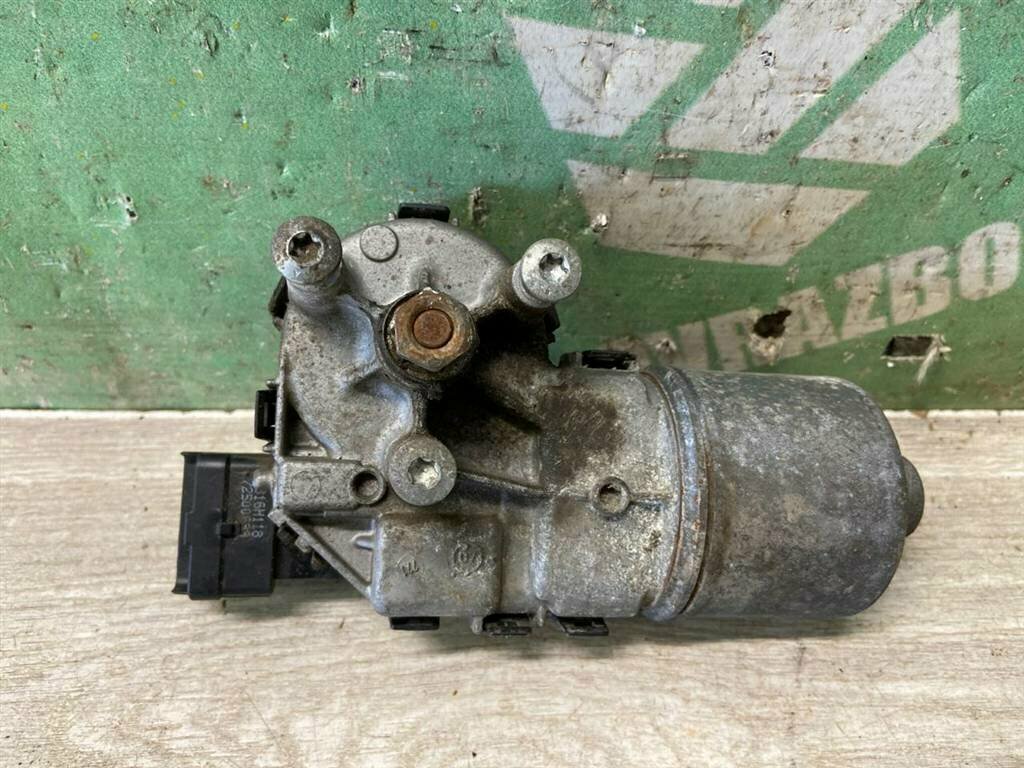 Моторчик стеклоочистителя передний Peugeot 206 98-12