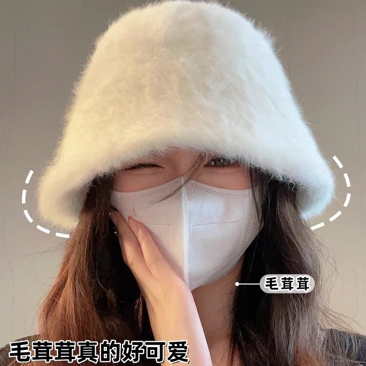 Шапка для женщин