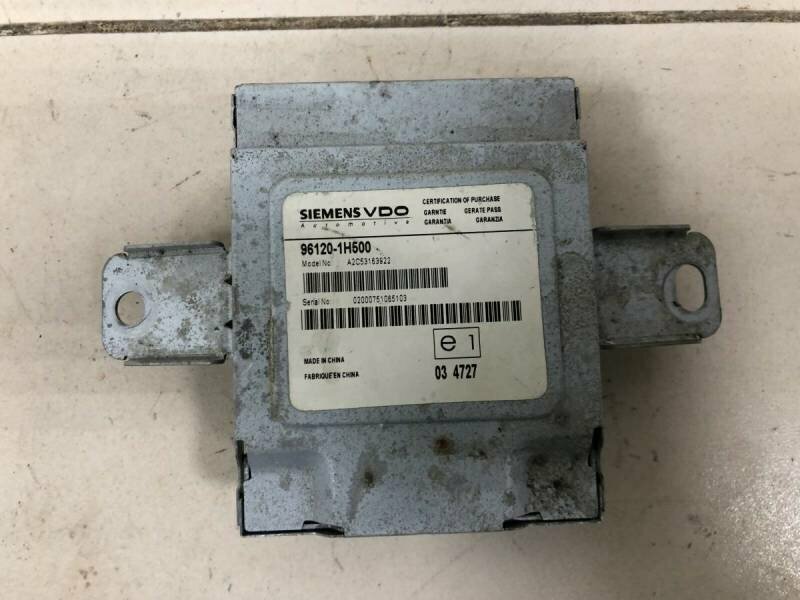 Блок электронный Kia Ceed ED 2007-2012 кат.номер: 961201H500