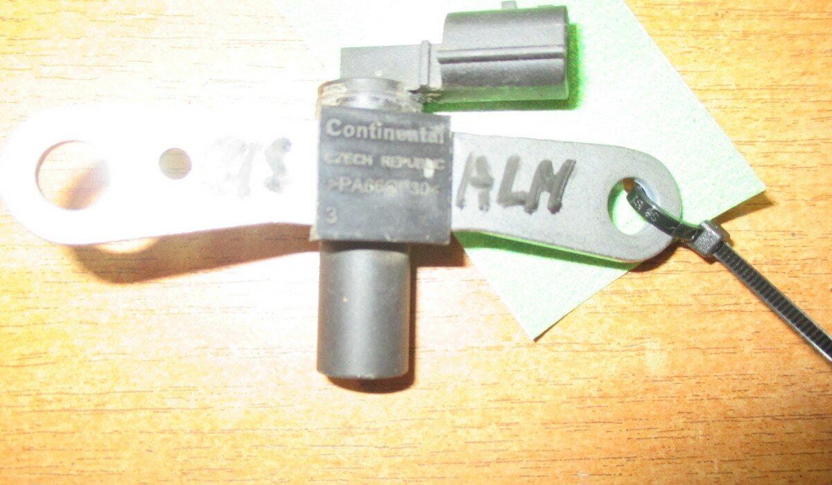 Датчик положения коленвала Almera (G15) Nissan 2375000Q0F