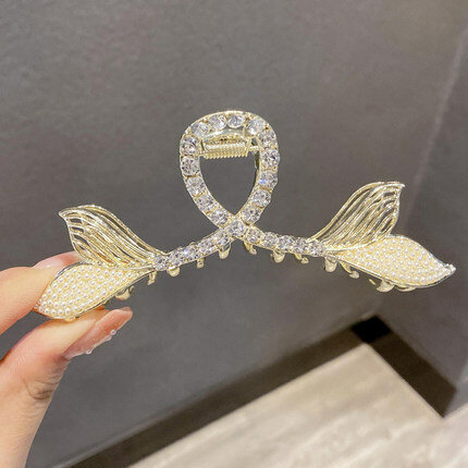 Заколка "Акулий хвост", жемчужный горный хрусталь, высококачественная, со стразами