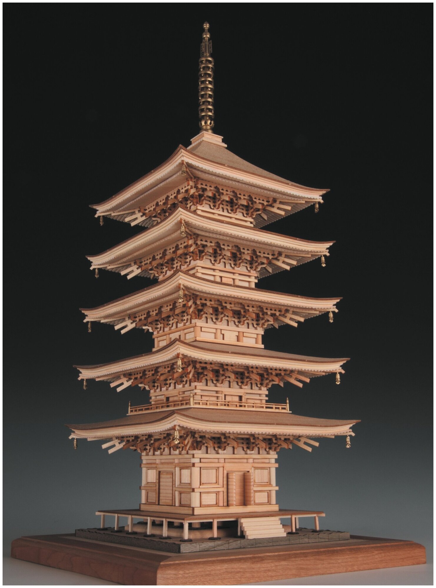 Сборная модель от Woody Joe, 5-ти ярусная пагода Ruriko-Ji, 220х220х450 мм, М.1:75