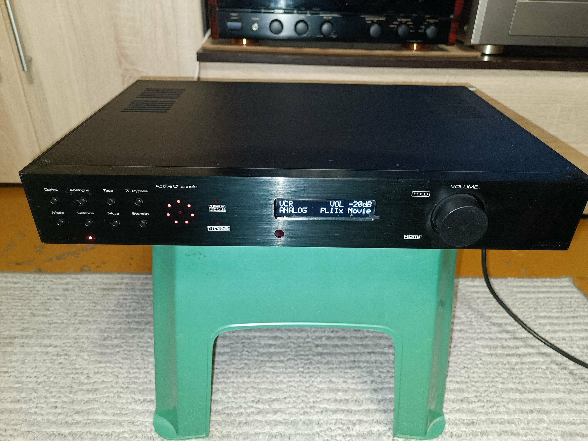"Audiolab 8200AP" - процессор объемного звучания