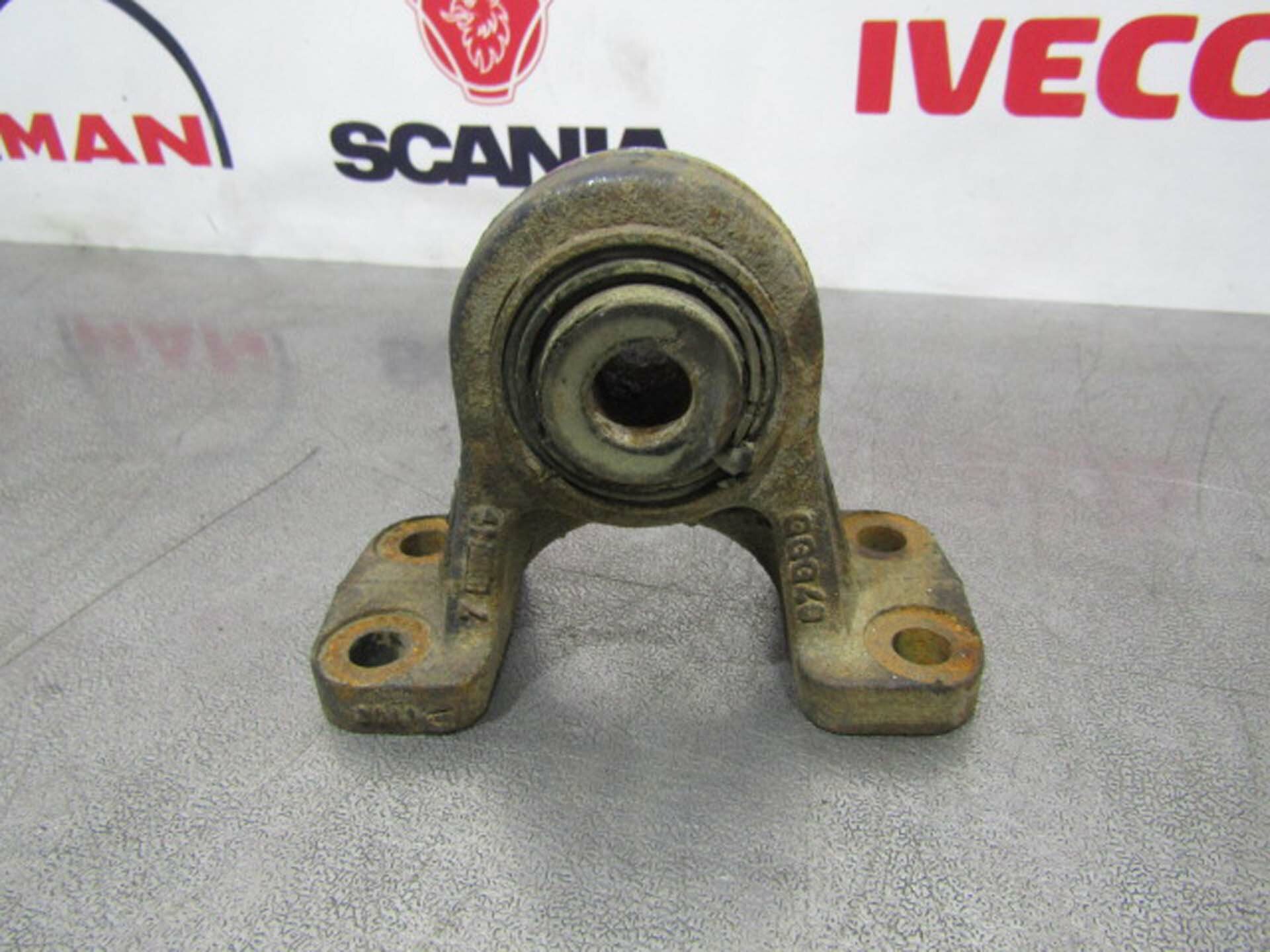 Кронштейн стойки стабилизатора задний MAN TGA, TGS, TGX