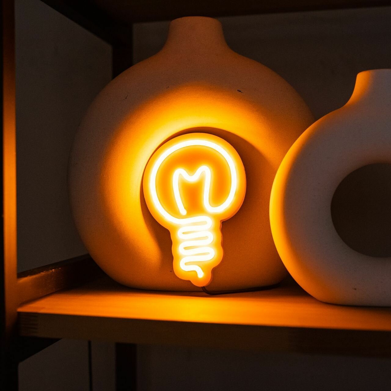 Неоновый USB ночник Elmarto Лампочка, 17х10 см, желтый