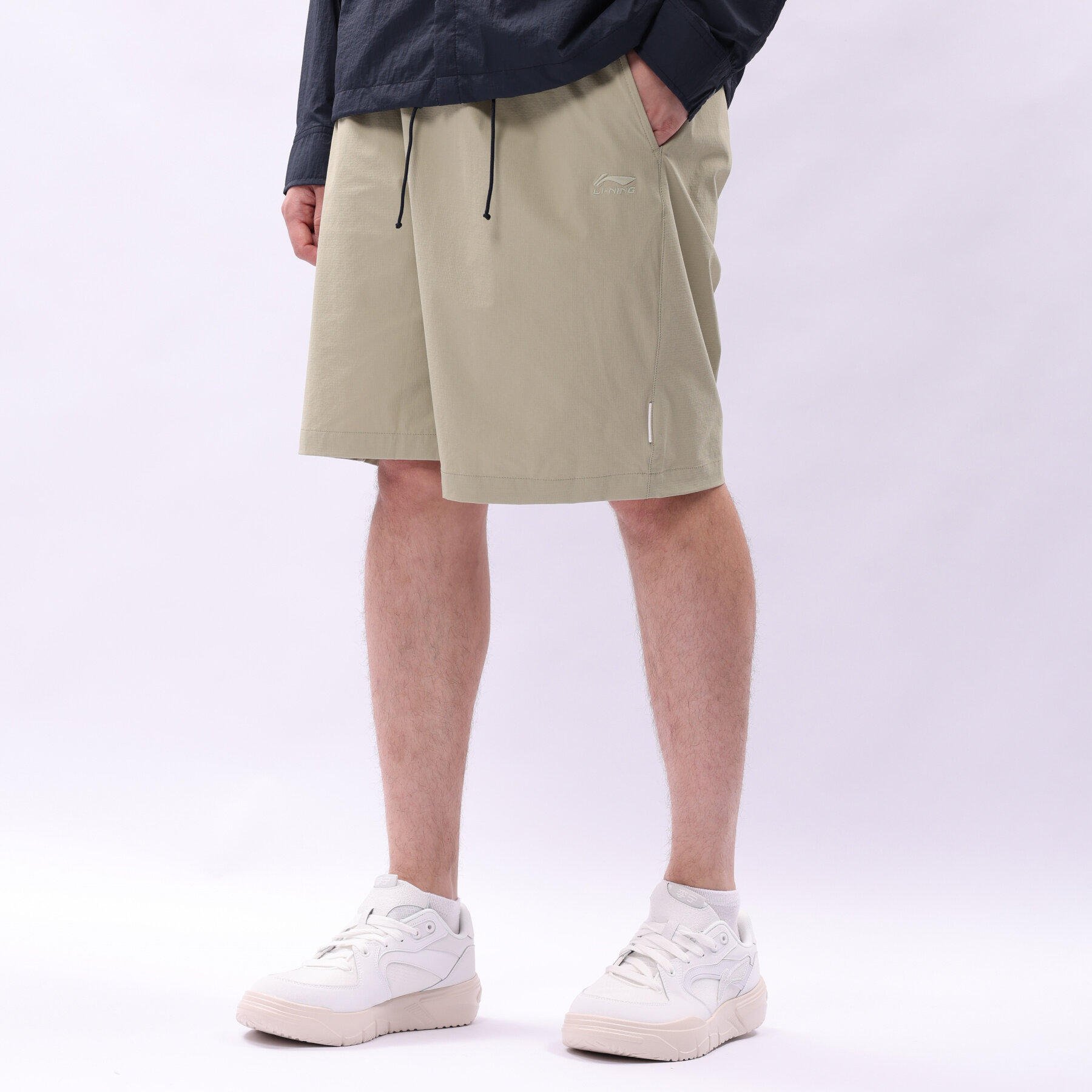 Шорты спортивные