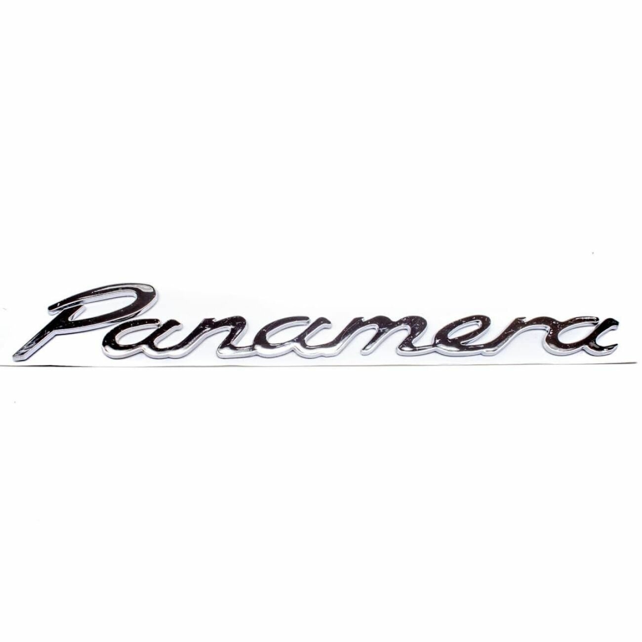 Шильдик Panamera на багажник Panamera пластик хром для Porsche