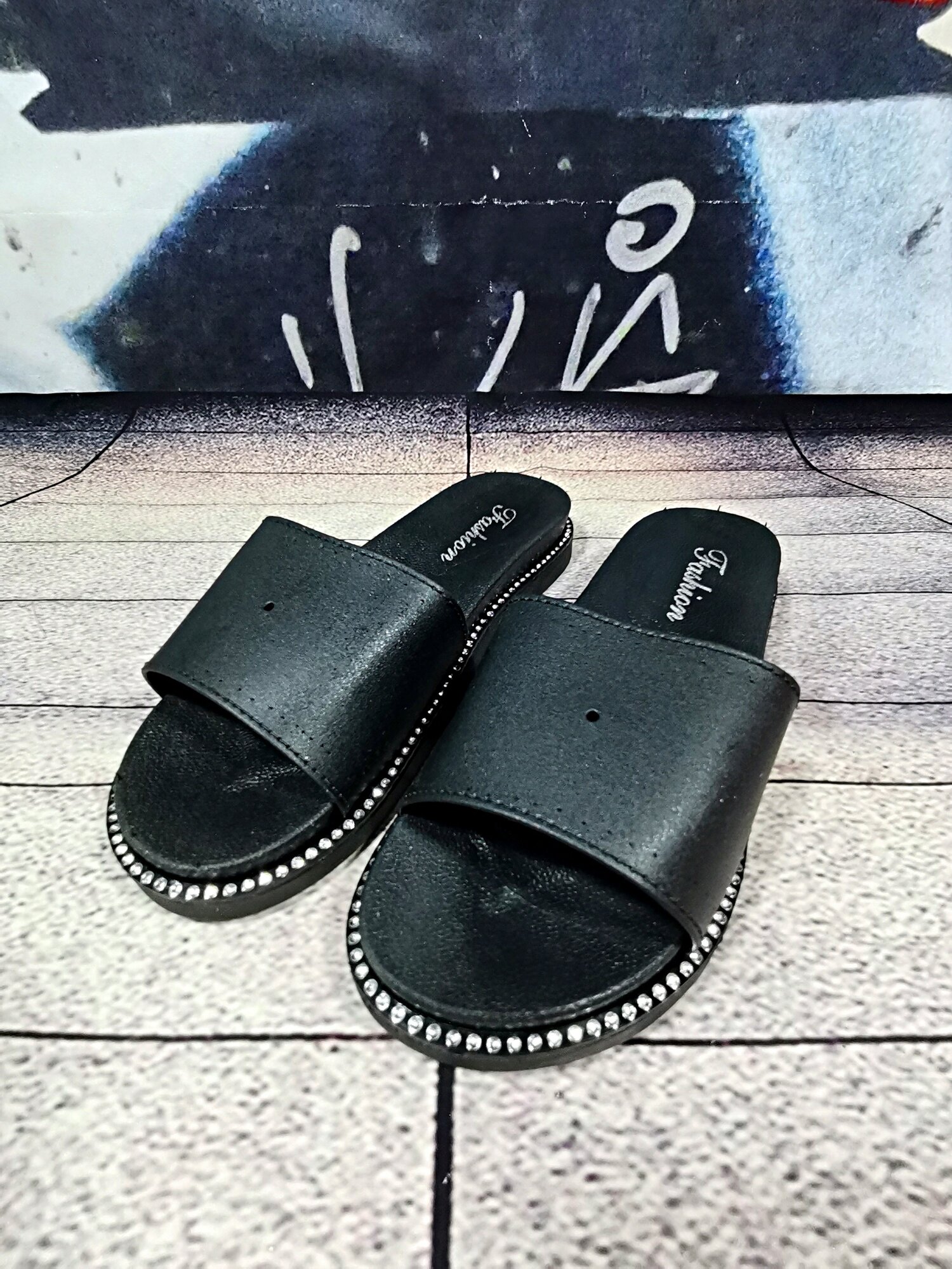 Шлёпанцы Макс Жермон