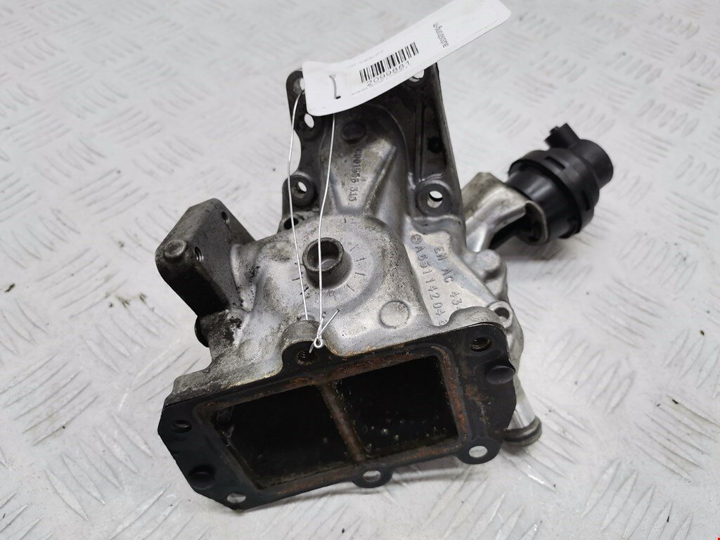 Клапан ЕГР EGR Mercedes Sprinter 2 (W906) A6511420467 арт. 2099881