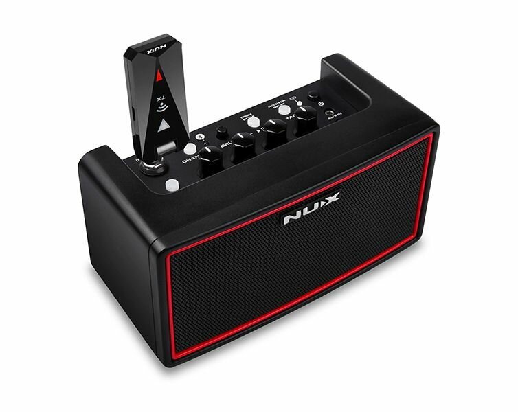 Nux Портативный беспроводной комбоусилитель, 10Вт, аккумуляторный